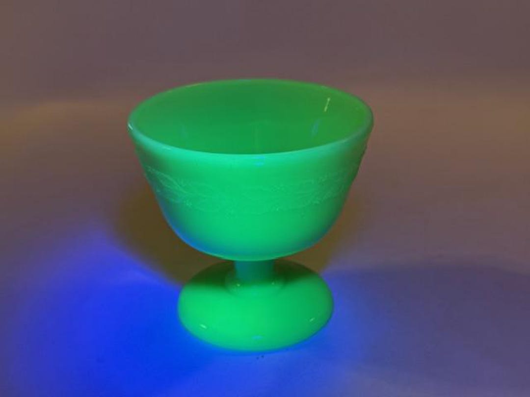 Mckee Jadeite Uranium Glass Compote - Footed Bowl With Encased Leaves ...