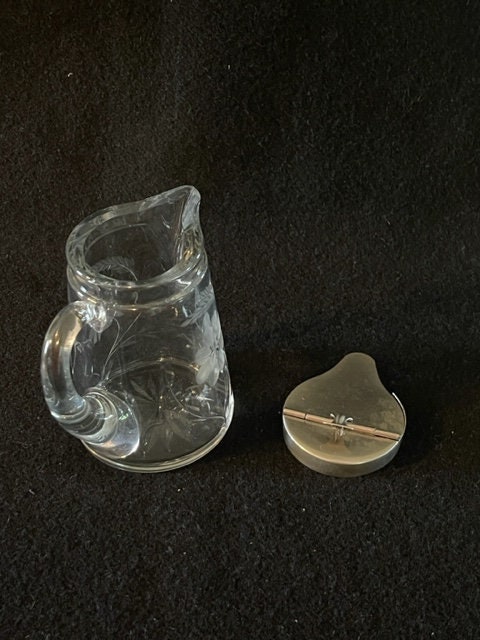 Heisey Etched Glass Syrup Pitcher Collectible Heisey Glass Syrup ...