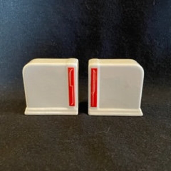 Red Top Salt Pepper - Etsy