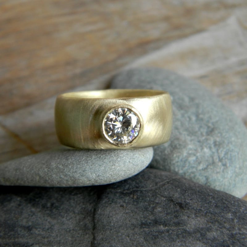 Chunky Wedding Ring - Etsy