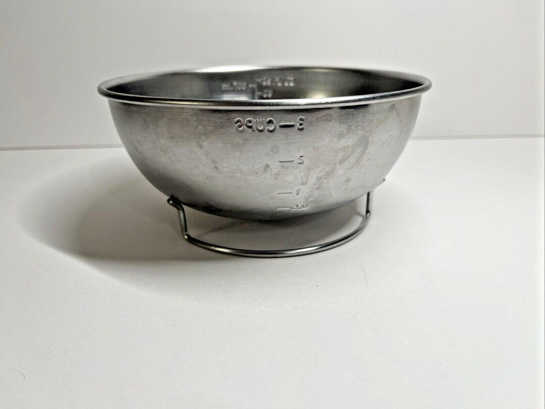 Stainless Steel Measuring Mixing Bowl With Wire Stand Engraved ...