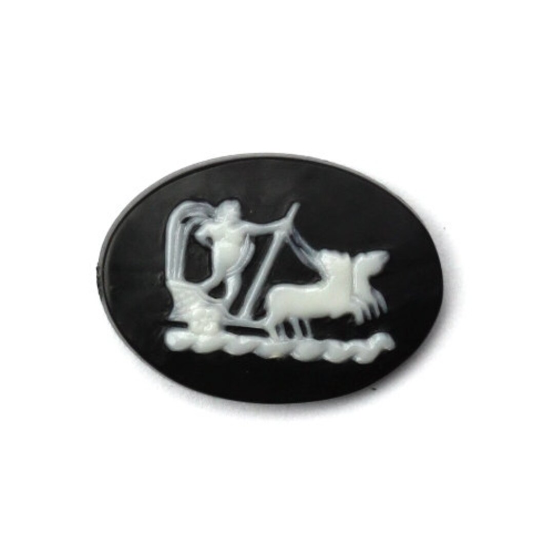 Vintage Plastic Cameo 18x13mm Chariot Black and White 4 VIC393 - Etsy