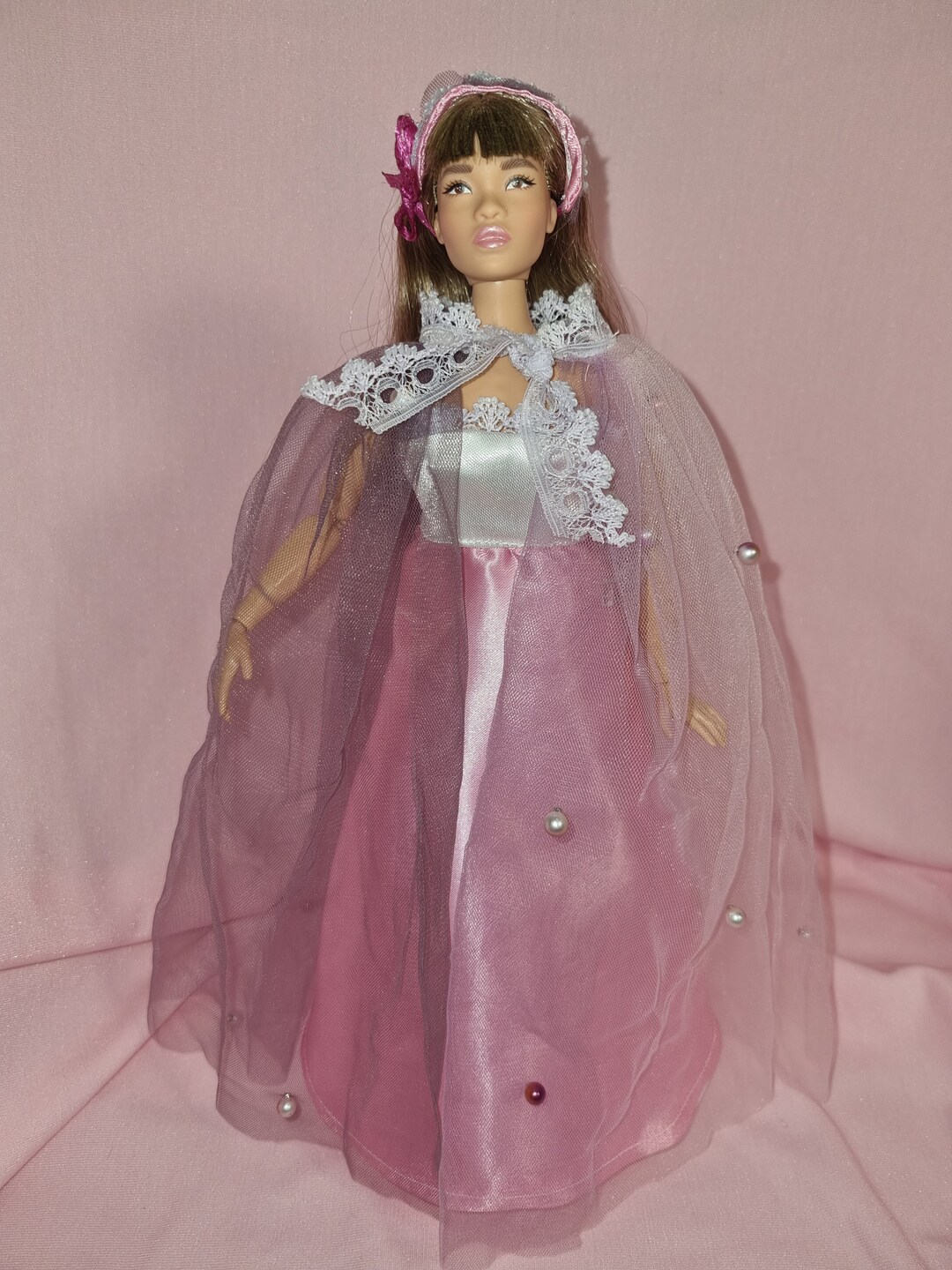 CURVY "regency" Ball Gown and Sheer Cape With Hair Tie. for 30cm ...