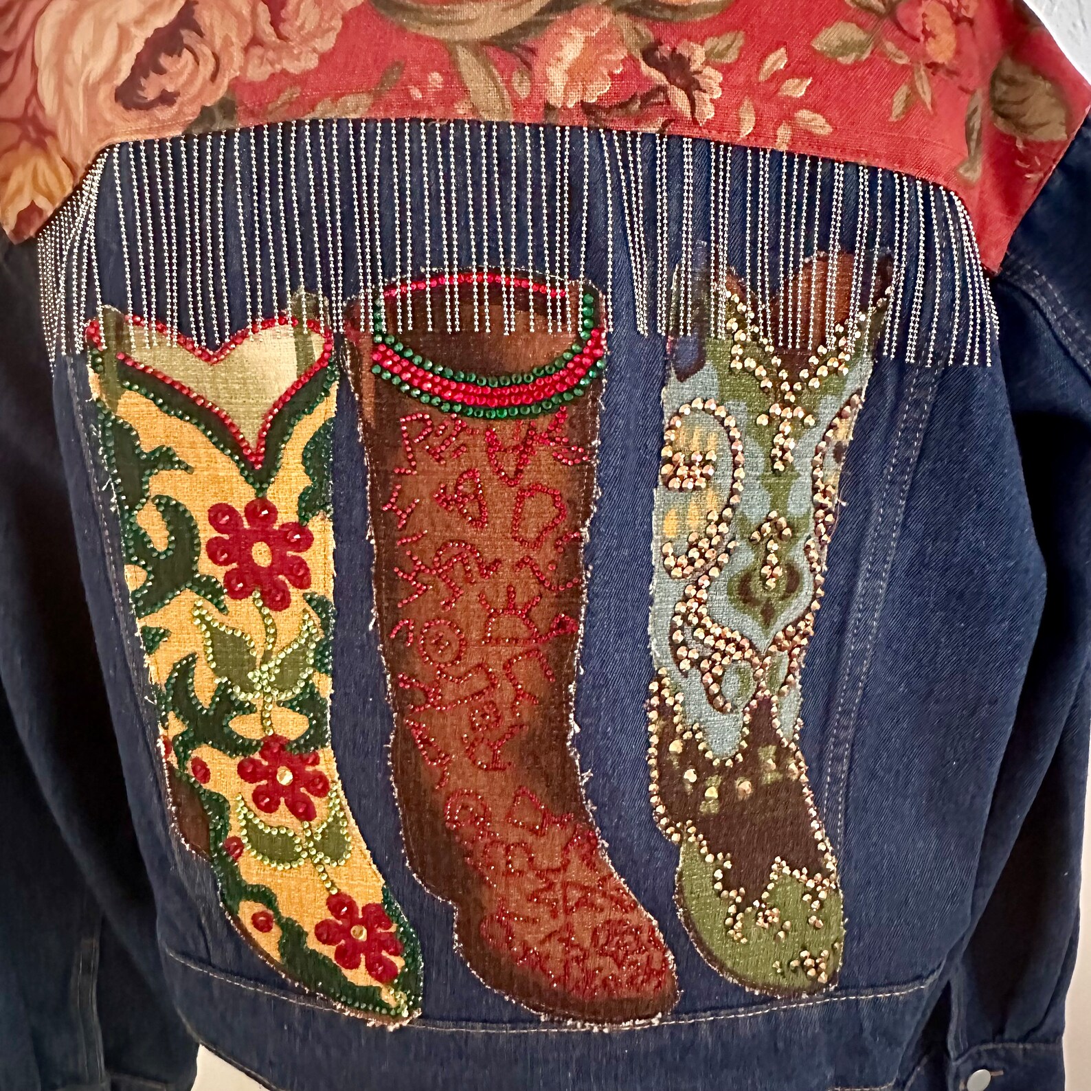 COWGIRLS DREAM! Gorgeous Floral, Fun Fringe Hotfix Crystal Bling on ...