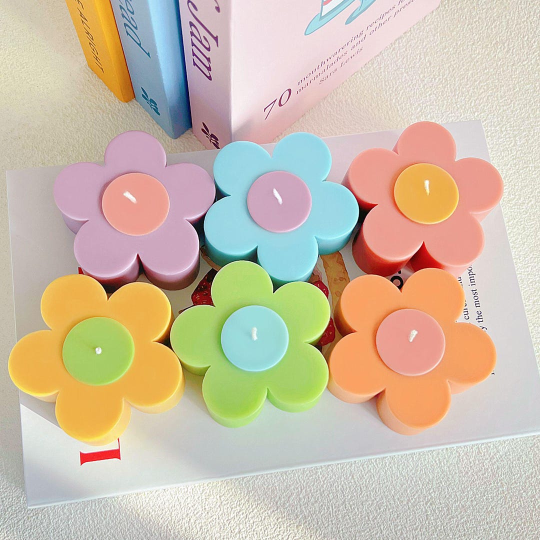 Pastel Retro Daisy Flower Power Candle | Colorful Boho Dopamine Home ...