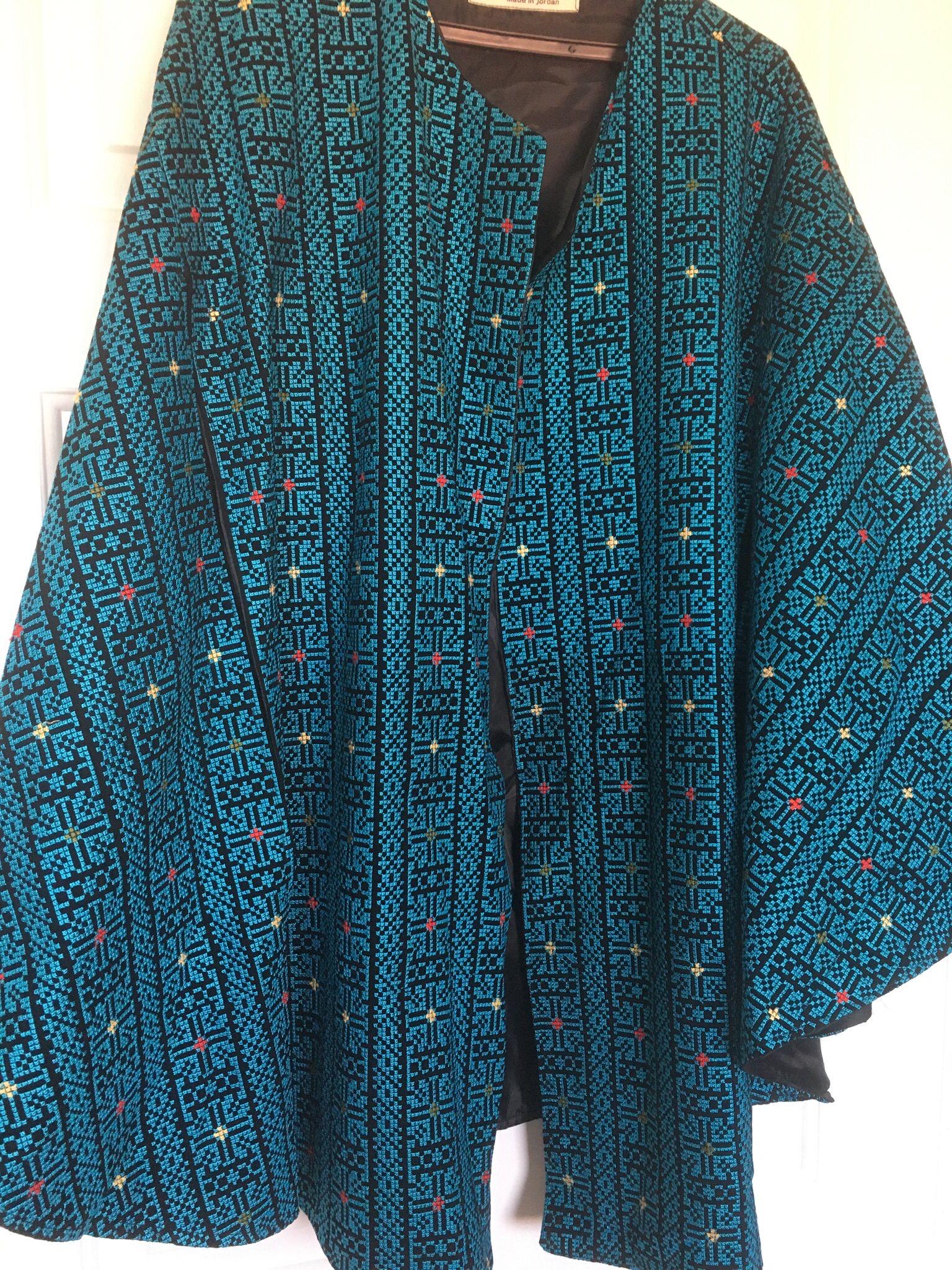 Traditional Palestinian Tatreez Embroidered Free-size (one-size) Cape ...