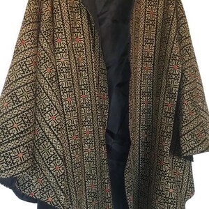 Traditional Palestinian Tatreez Embroidered Free-size (one-size) Cape ...