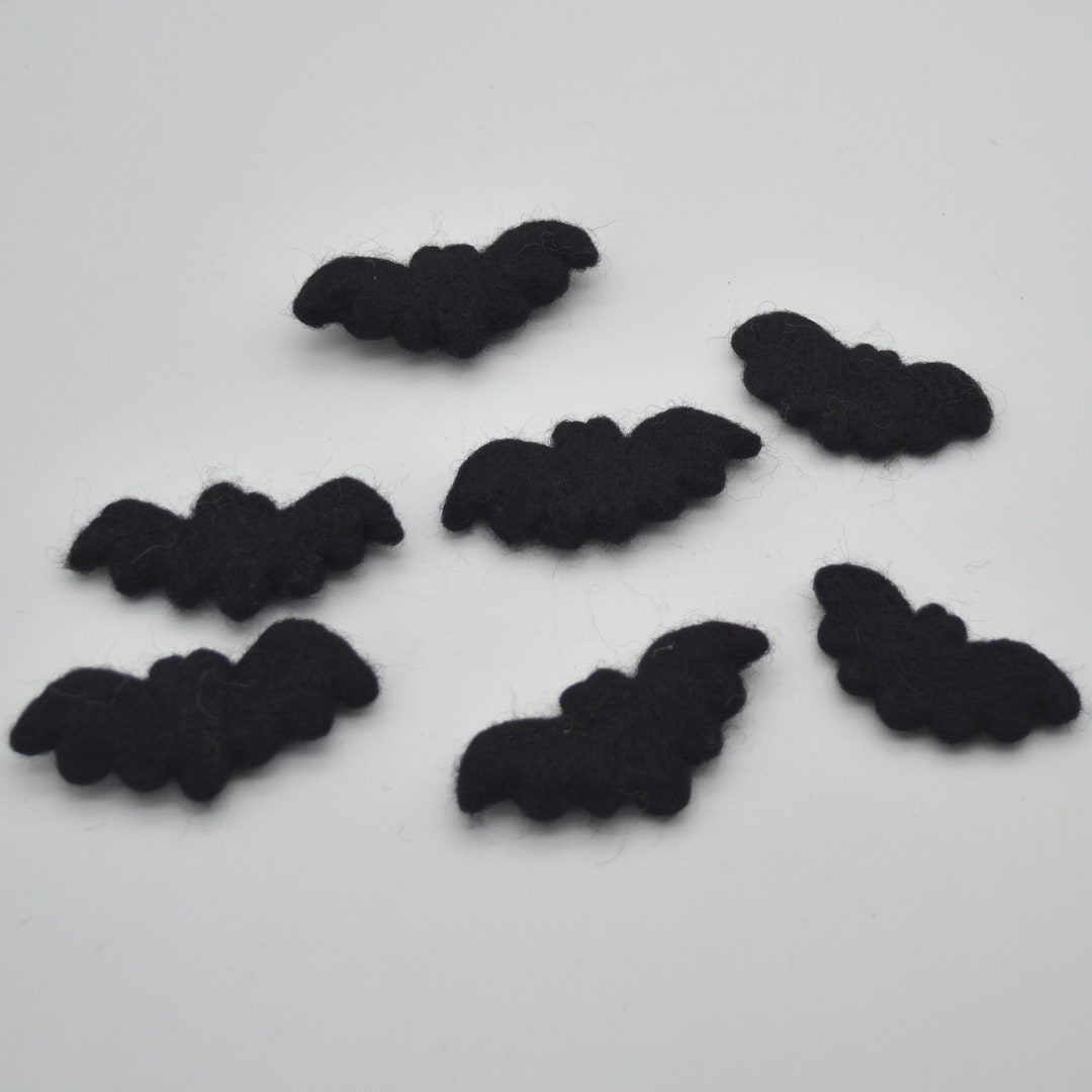 Felt flat Shape Bats Halloween Decoration 4 Count Approx 6.5cm 8cm X ...