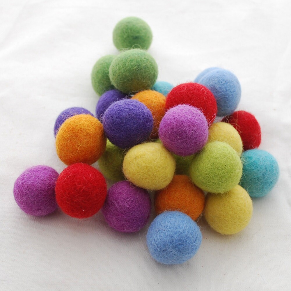 100% Wool Felt Balls 2.5cm 30 Count Rainbow Colors - Etsy