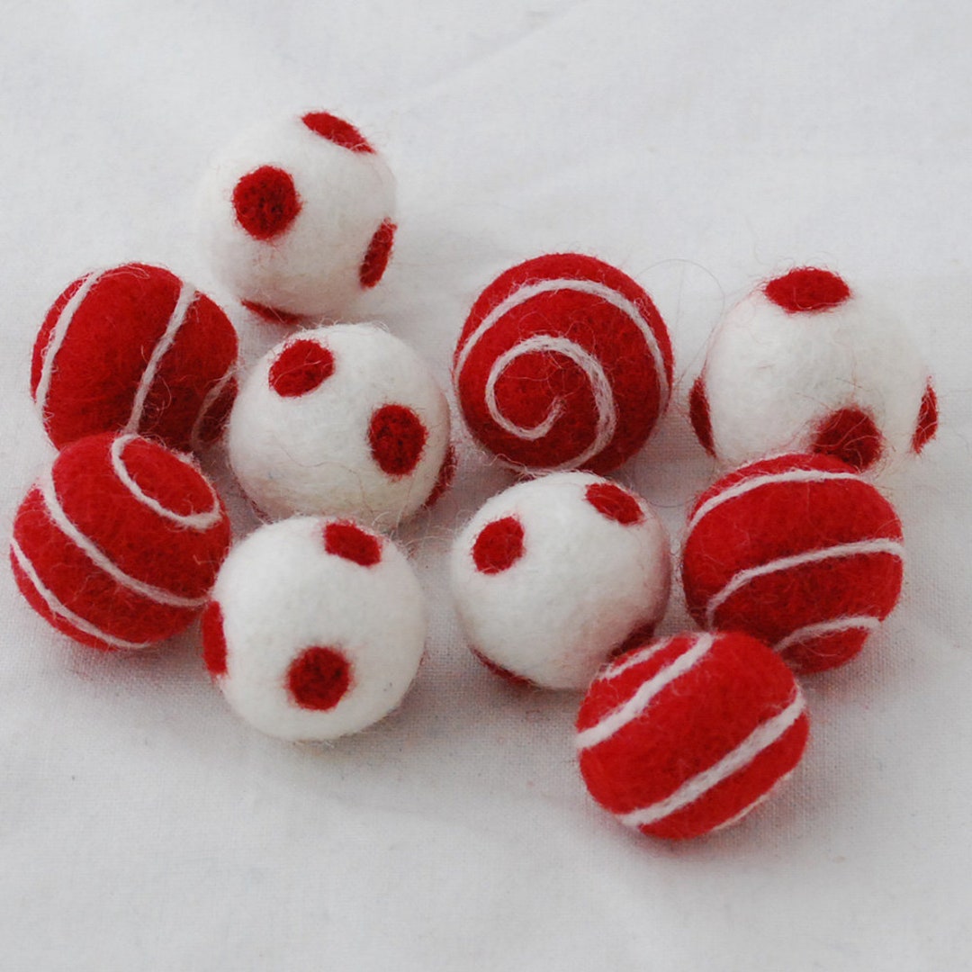 100% Wool Felt Balls - 10 Count - Ivory White Felt Balls With Red Polka ...