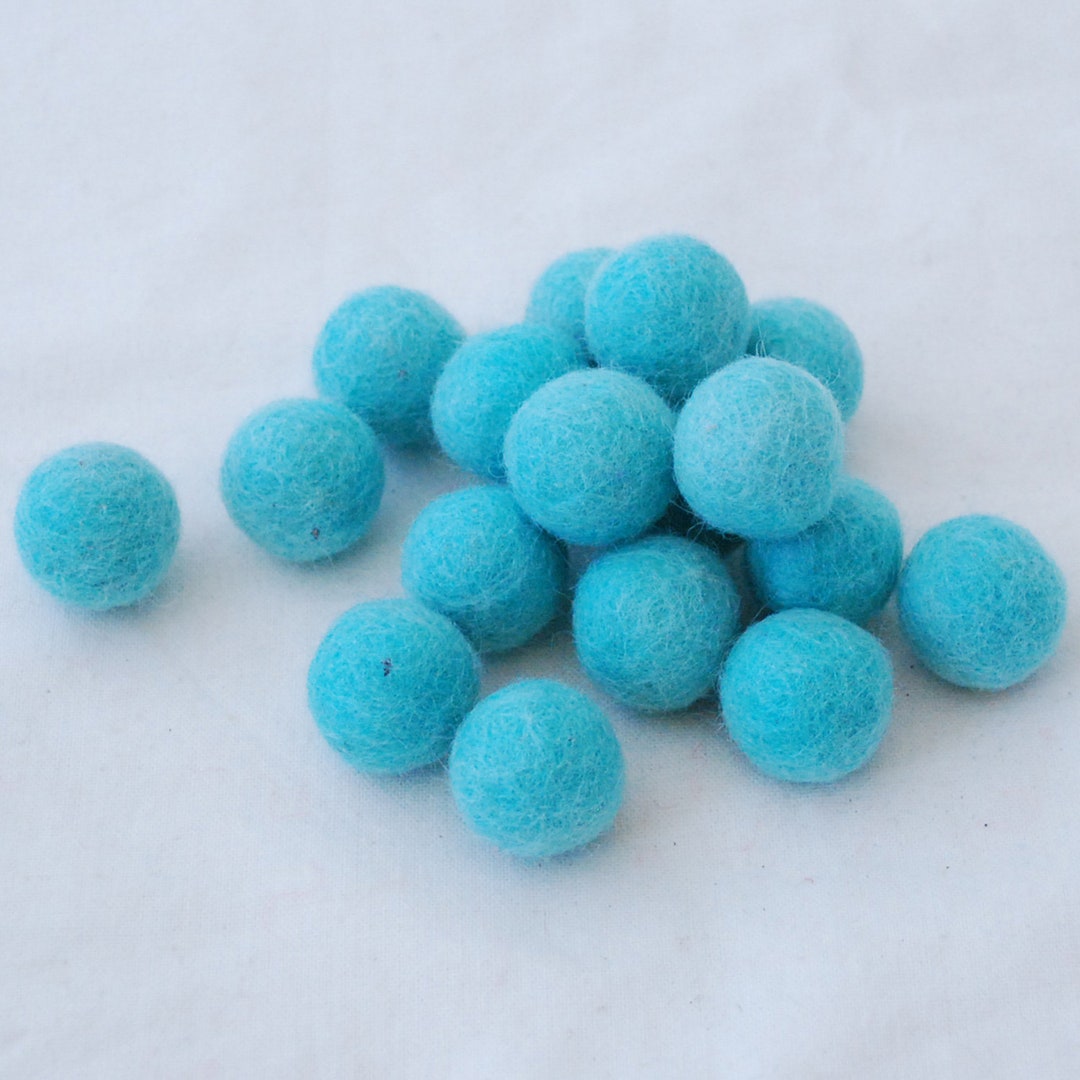 1.5cm Felt Balls Light Turquoise Blue Choose Either 25 or 100 Felt ...