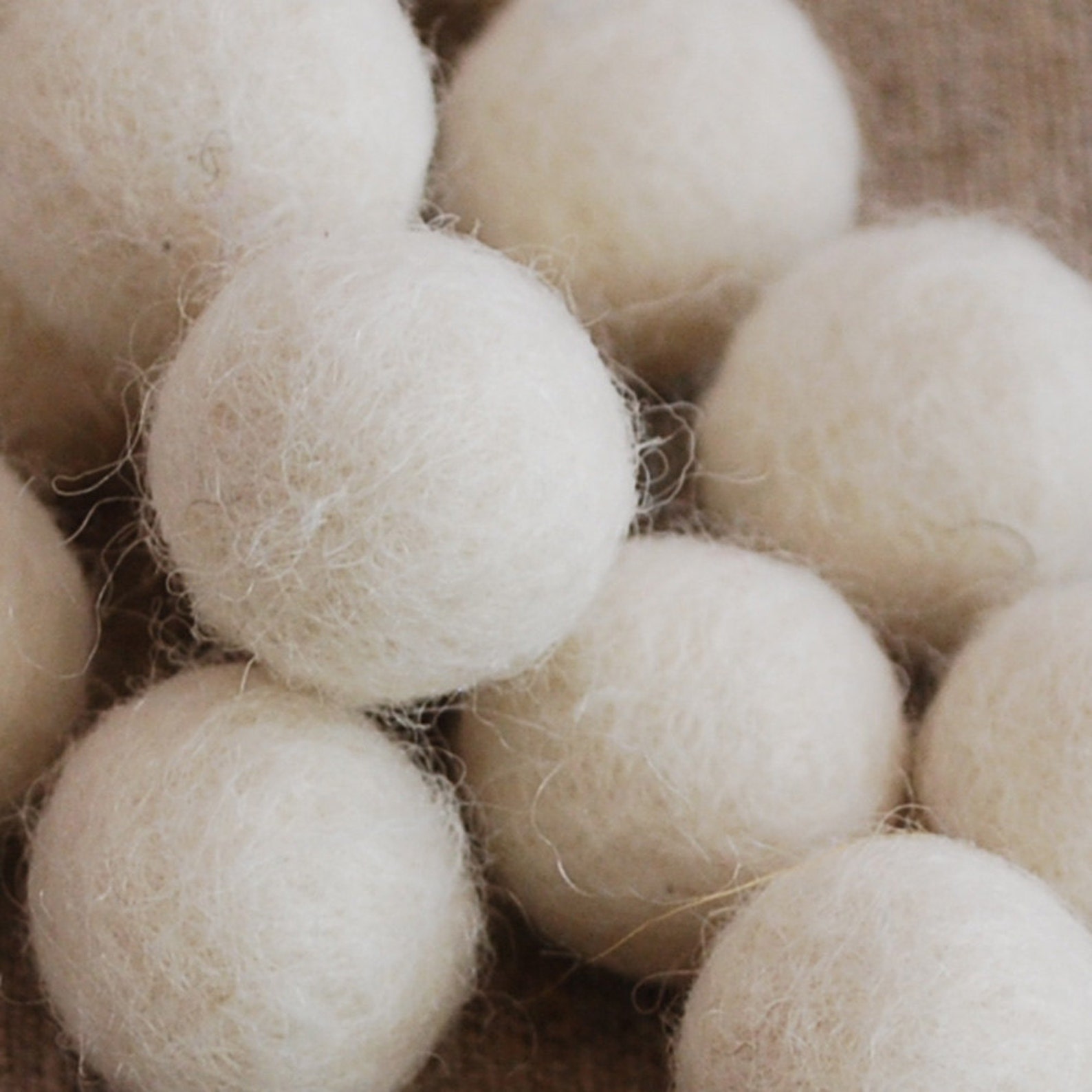 2cm Felt Balls Ivory White Choose Either 20 or 100 Felt - Etsy