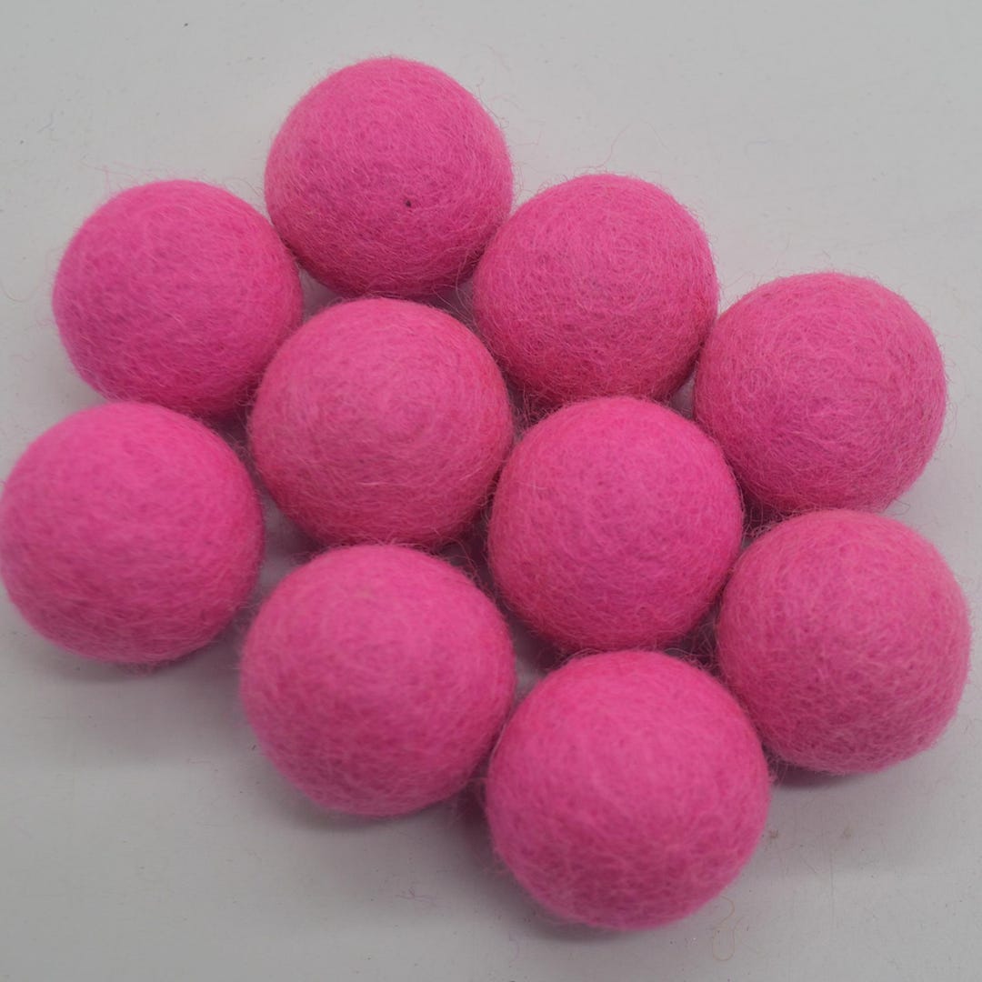 10 Felt Balls - 3cm - Hot Pink - Etsy