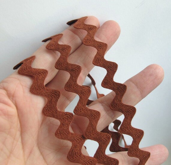 5 yards Chocolate brown Jumbo Ric Rac brown Needlepoint Craft Supplies ...