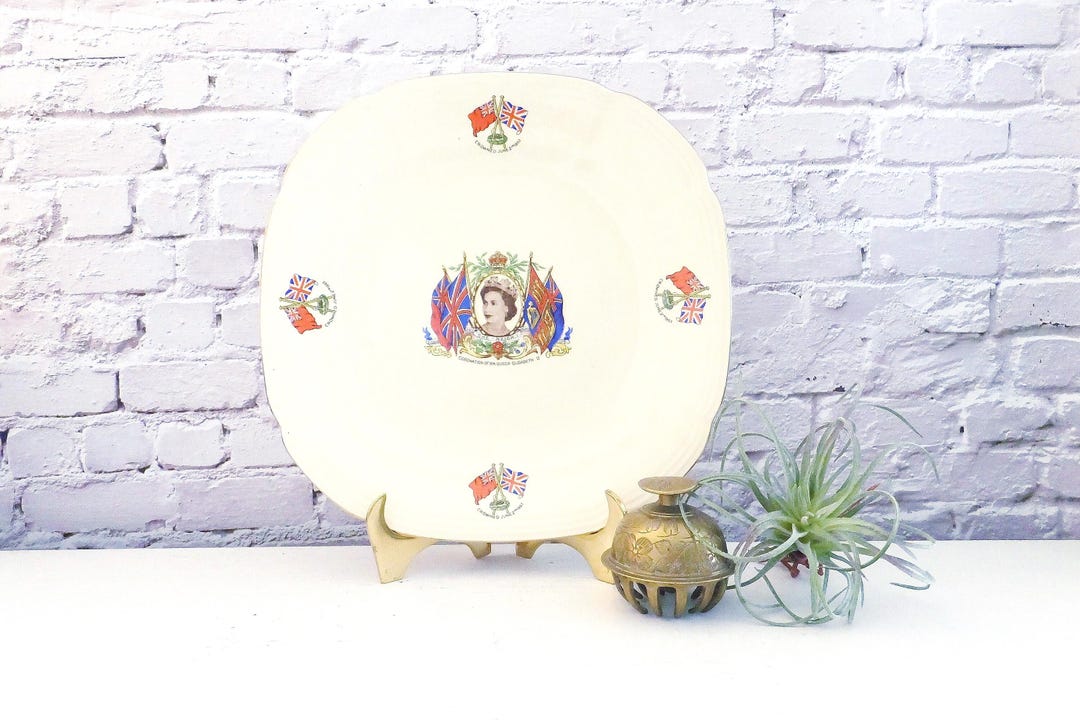 Queen Elizabeth Coronation Plate: 1953 Alfred Meakin Ironstone Souvenir ...