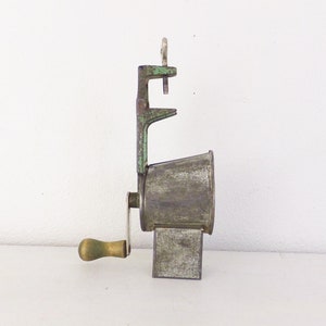 Antique Food Processor Lorraine Metal Mfg Co. Food Grater Vintage Green ...