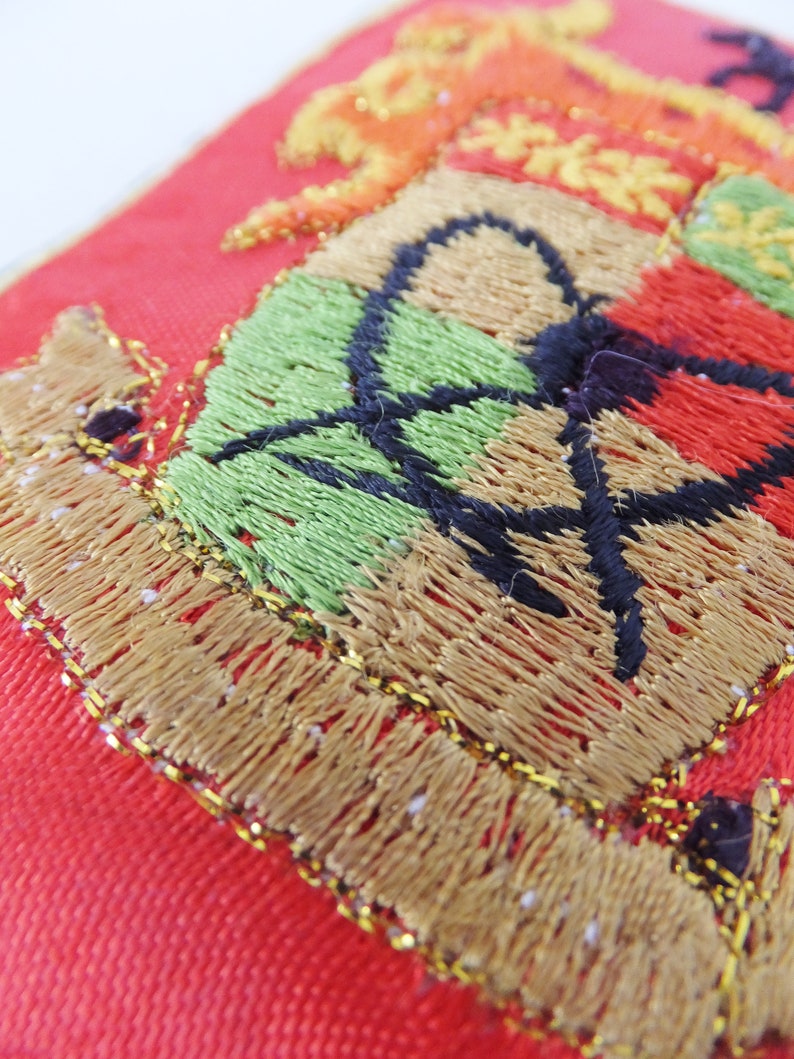 Vintage Embroidered Fabric Medal Emblem Crest Ornament Vintage - Etsy