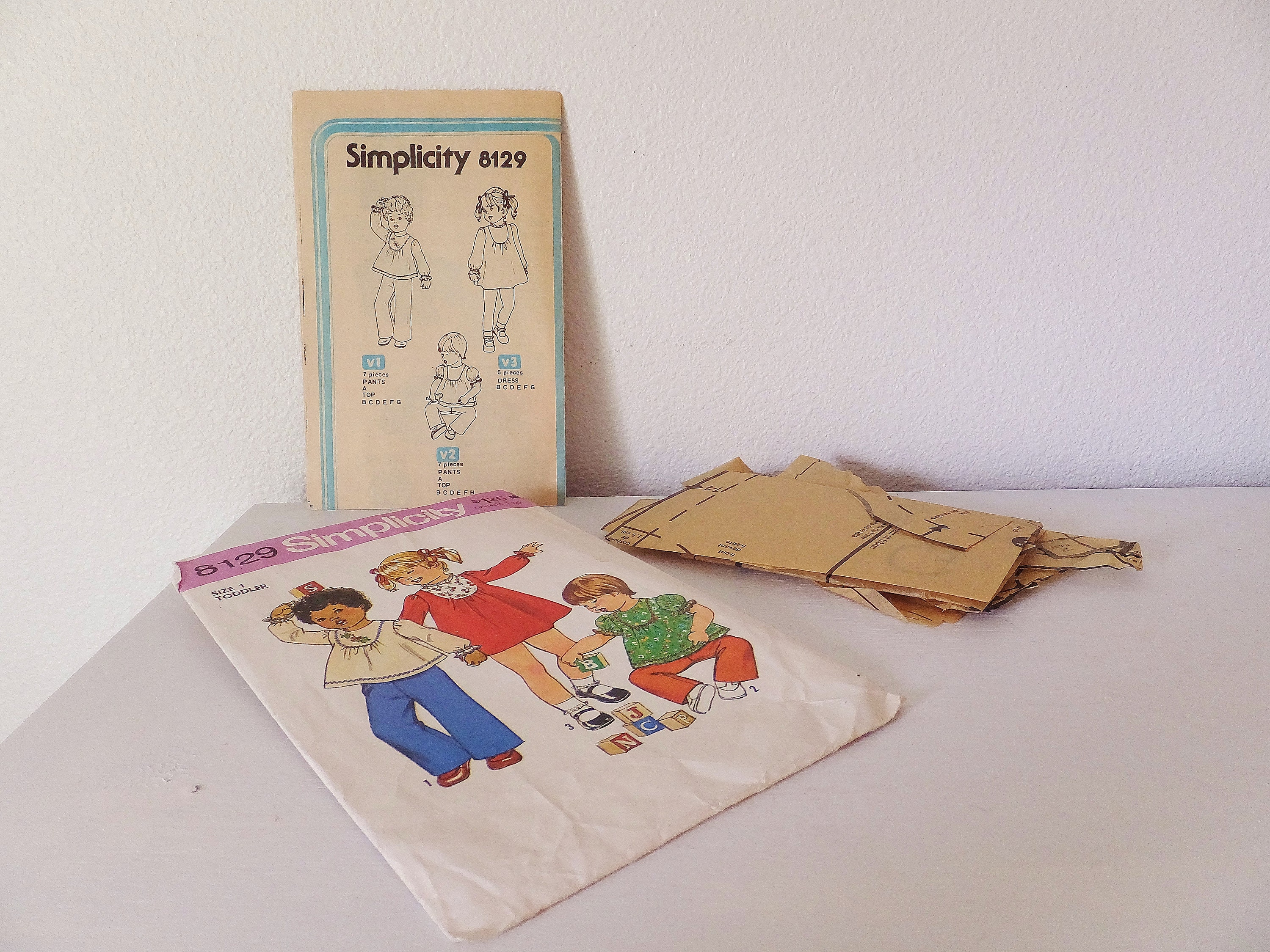 Vintage Simplicity 8129 Sewing Pattern Toddler Child Size 1 - Etsy 日本