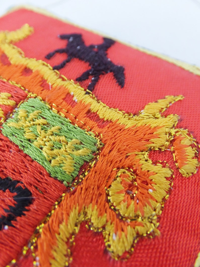 Vintage Embroidered Fabric Medal Emblem Crest Ornament Vintage - Etsy