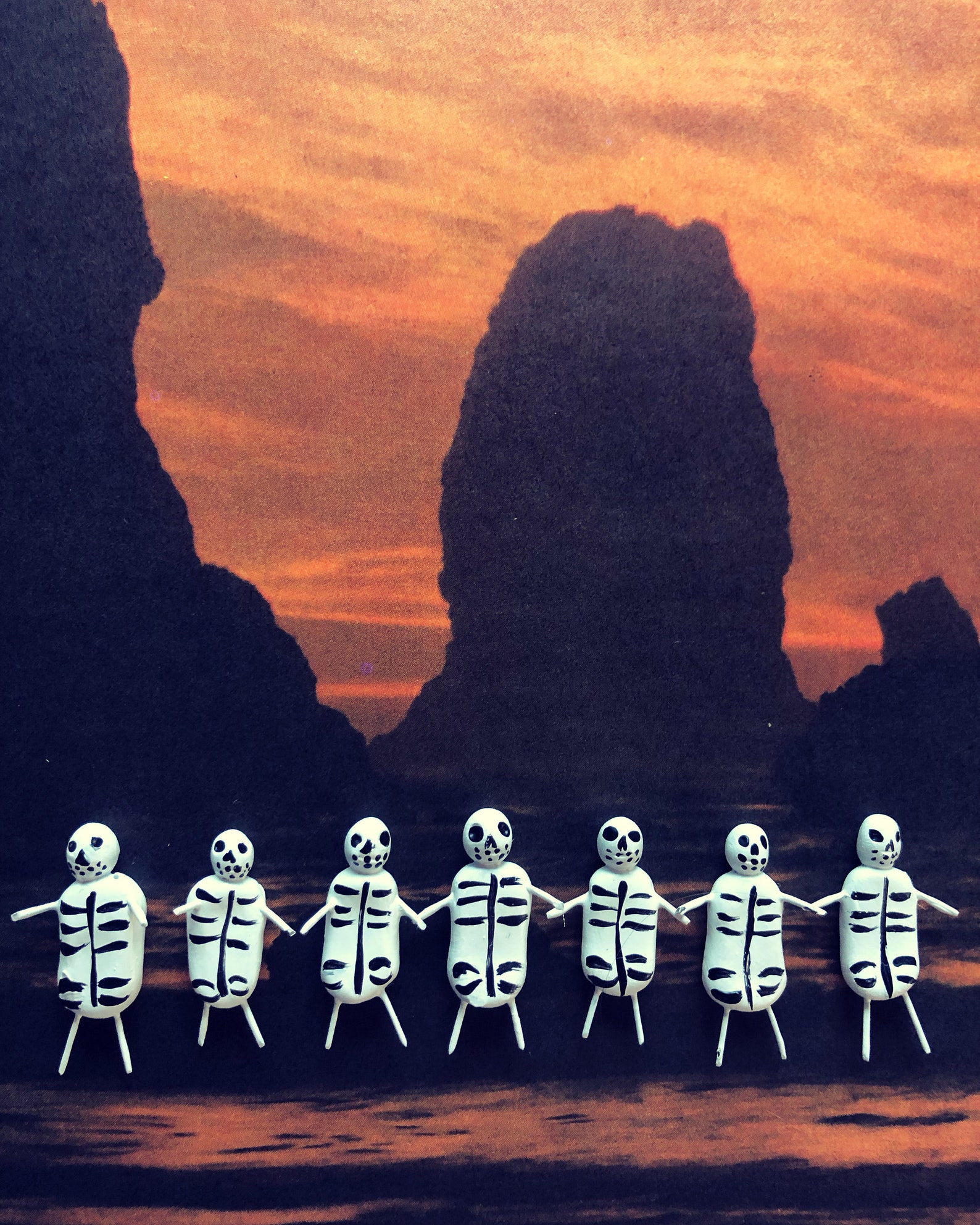 Mini Dia De Los Muertos Figurine Mexican Inspired Miniature Day of the ...