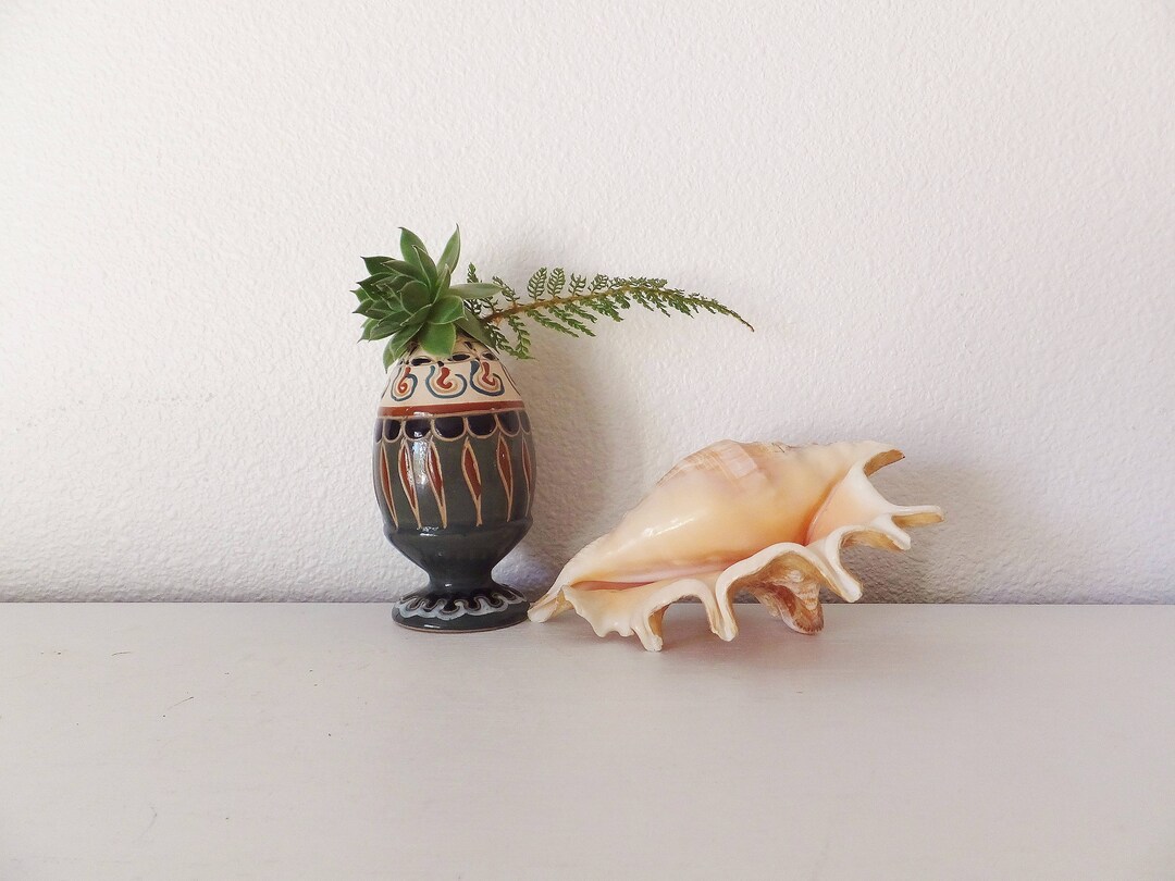 Charming Little Vase Egg Shaped Vase Holder Boho Small Vase Desk Vase ...