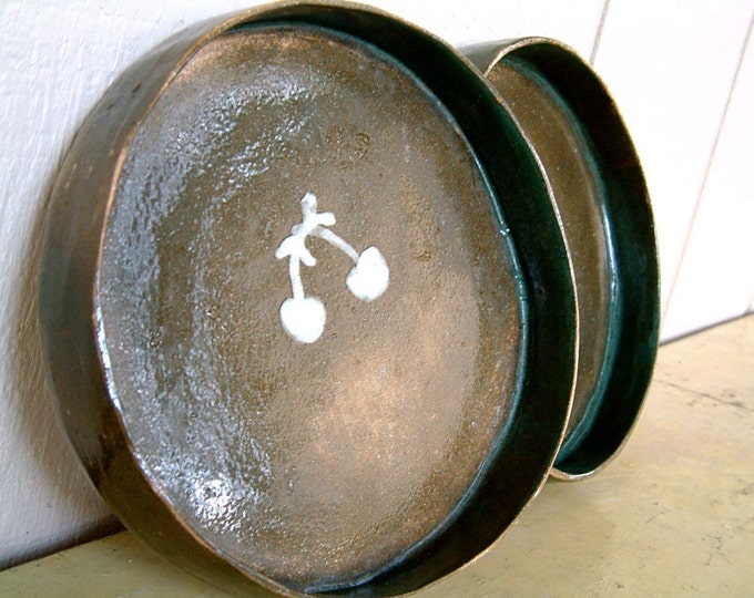 Pair of Primitive Stoneware Dishes - Etsy