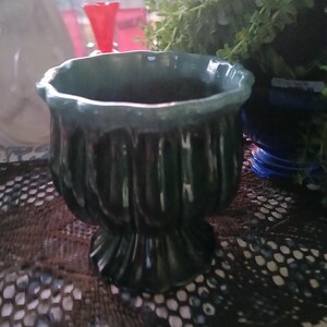 USA Hull Pedestal Planter - F88 - Etsy