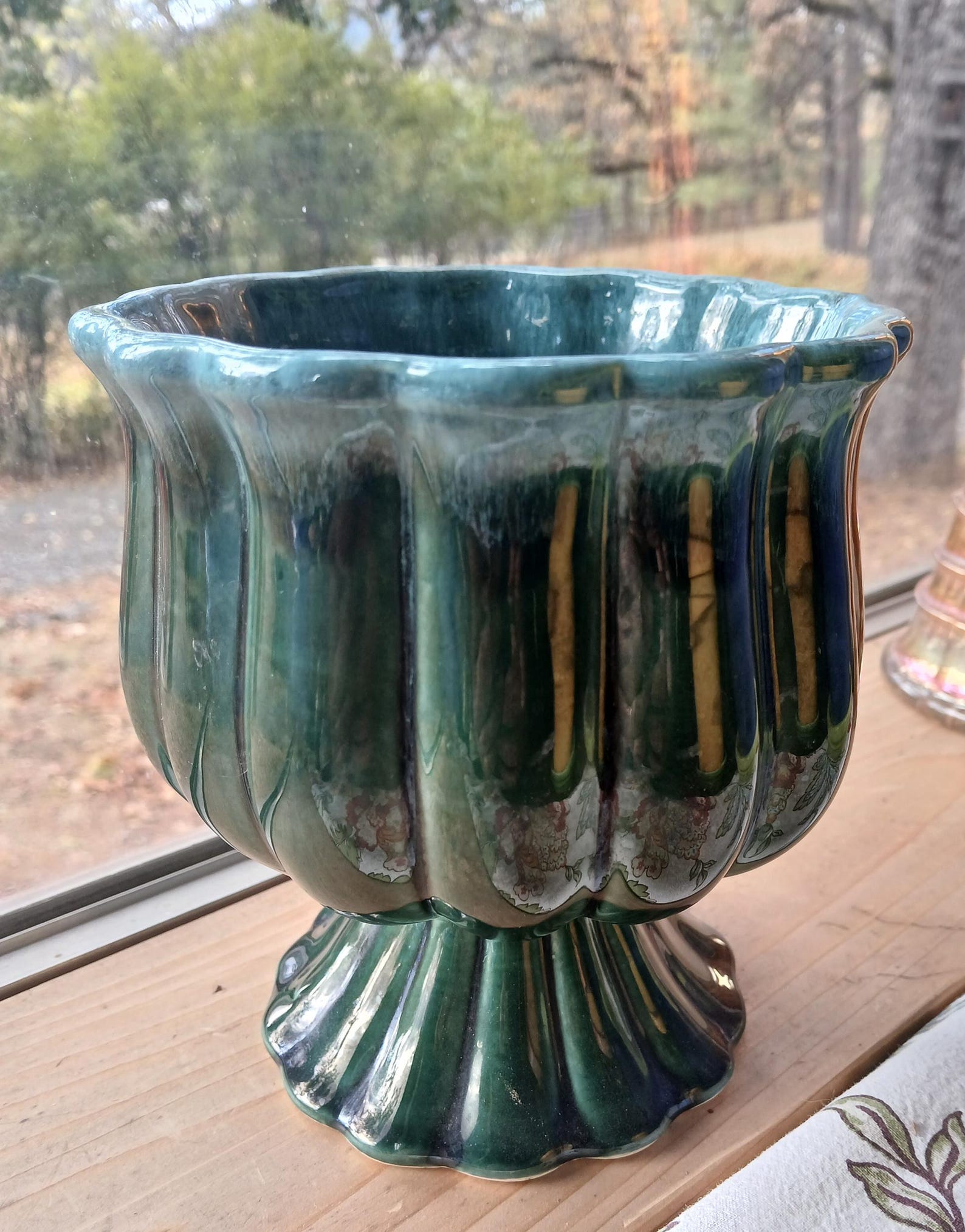 USA Hull Pedestal Planter - F88 - Etsy