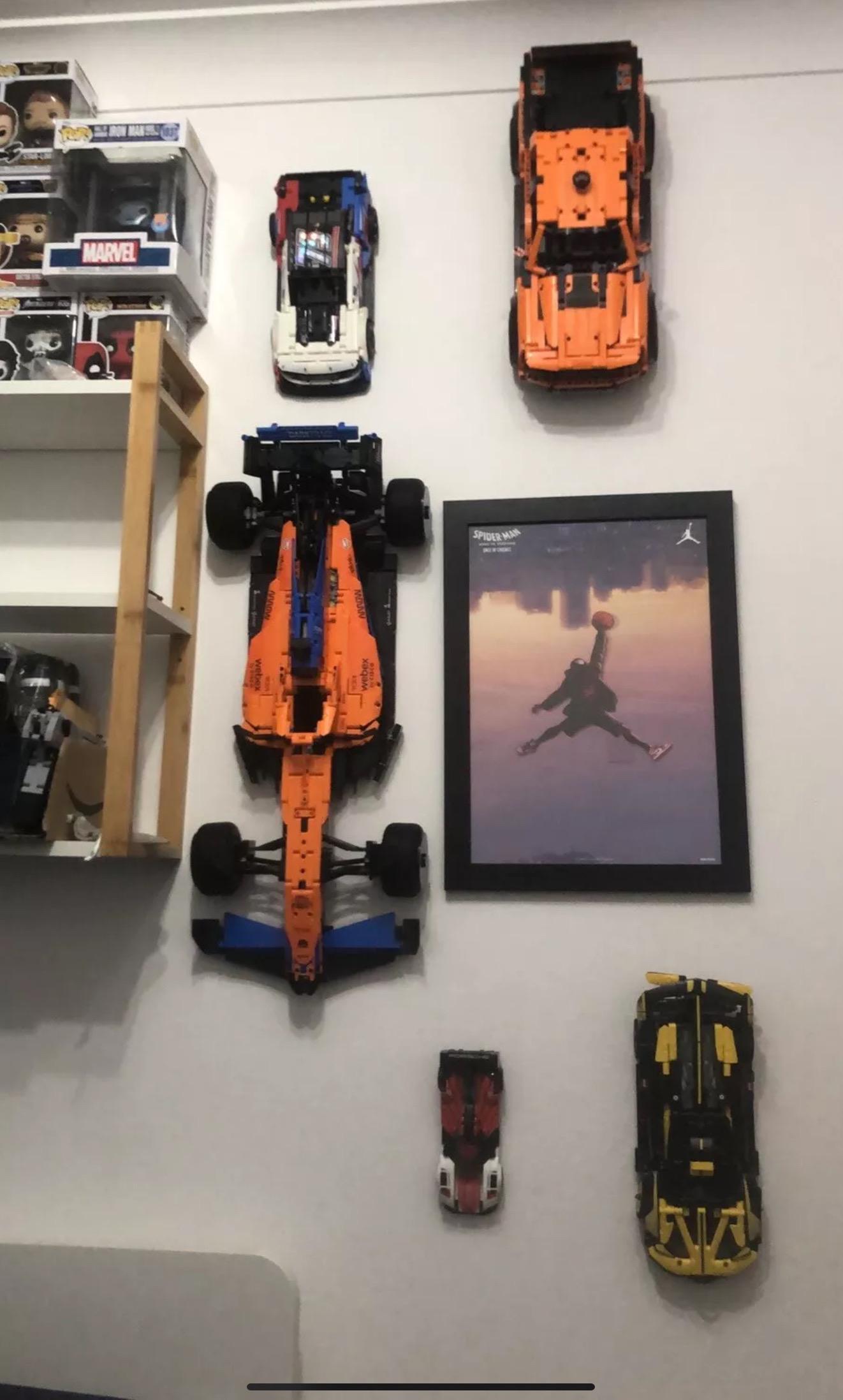 Wall Mount Bracket vertical for LEGO Technic Mclaren Formula 1 2022 set ...