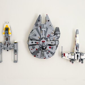 Wall Mount Bracket for LEGO Star Wars Millennium Falcon set 75257 3D ...