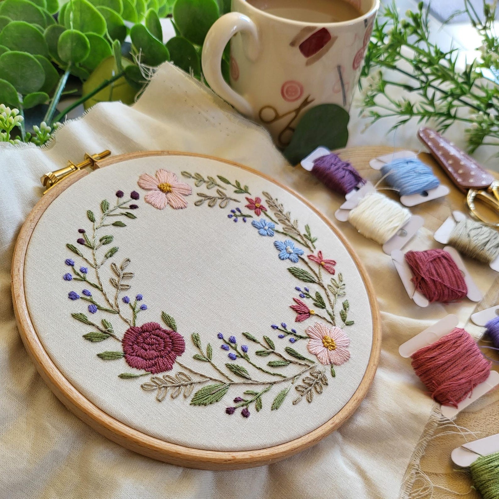Wildflower Wreath Embroidery Pattern: Beginner Floral Hoop Art (PDF ...