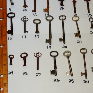 Vintage Keys, Skeleton, Jail Keys, Handcuff Keys, Rusty Keys, Jewelry ...