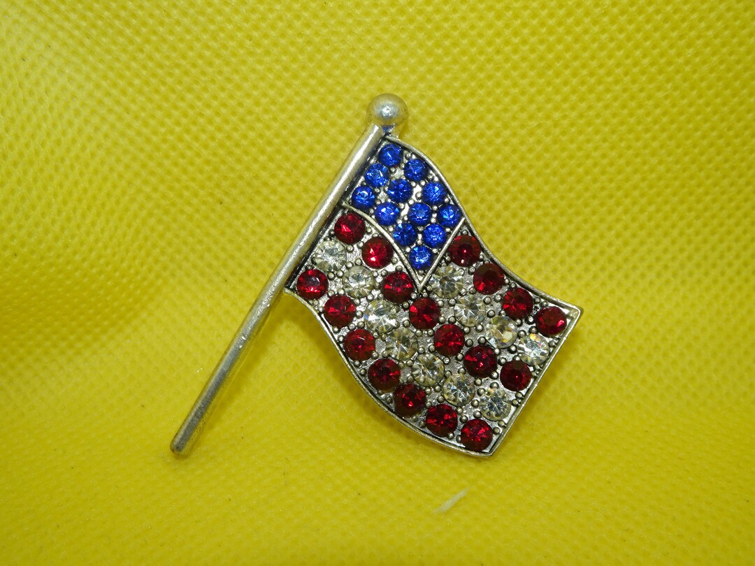 Rhinestone Flag Pin, Red, White & Blue Silver Tone Flag Patriotic US ...