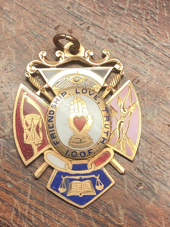 odd fellows ioof medal - Gem