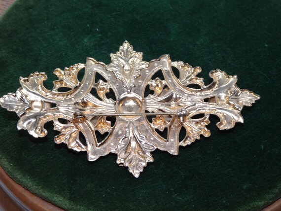 Vintage Filigree Gold Tone Victorian Style Brooch, En… - Gem