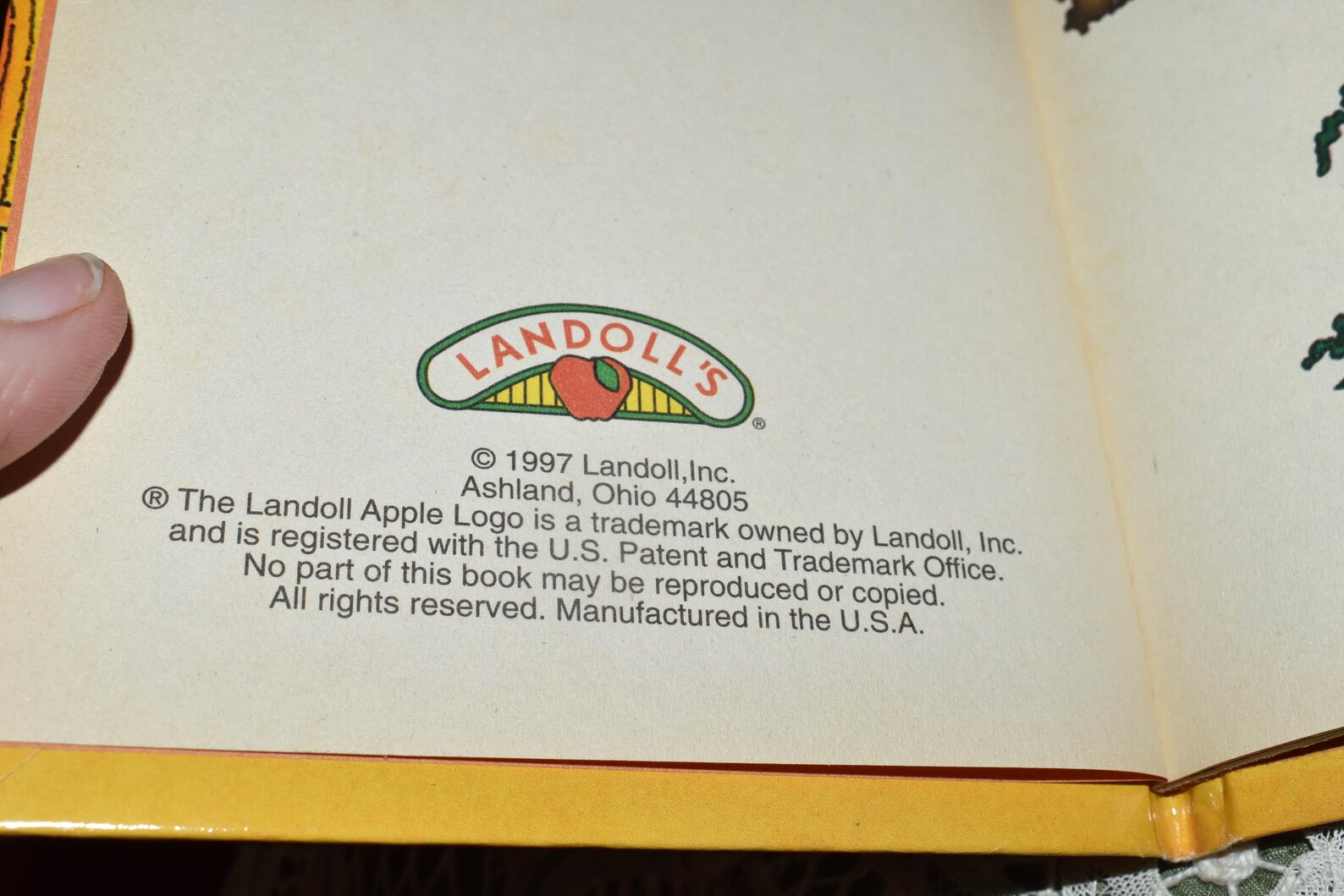 1997 the Boo-o-o-ville Ghost School Childrens Book by Andy Rector - Etsy