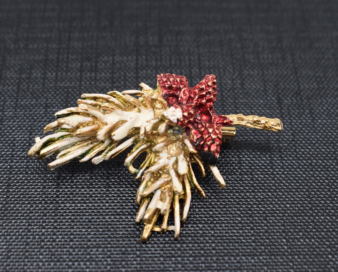 Mid Century Christmas Swag Pine & Berries Gold Red Enamel Vintage Gold ...