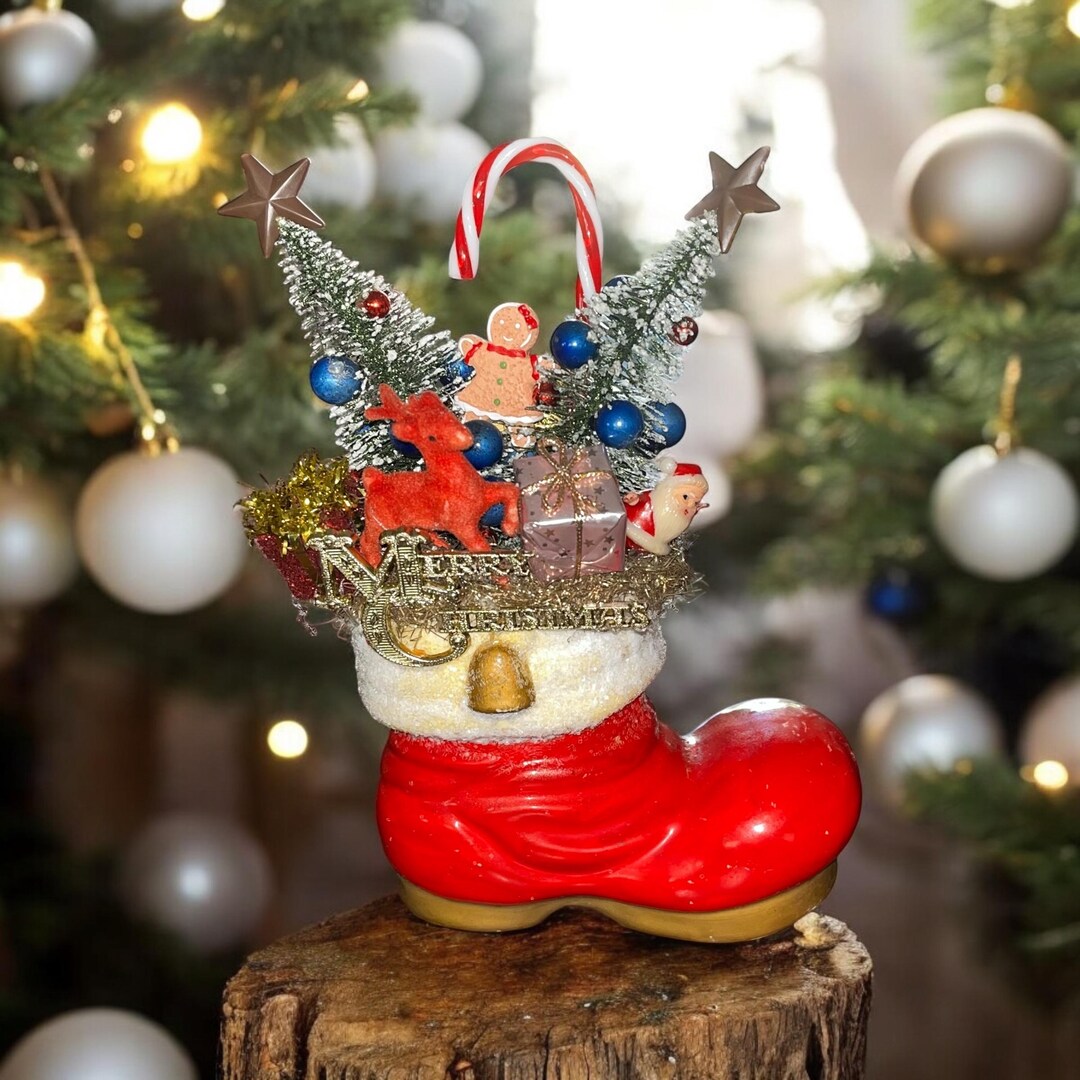 Repurposed Mid Century Christmas Decoration, Santa Boot Center Piece ...