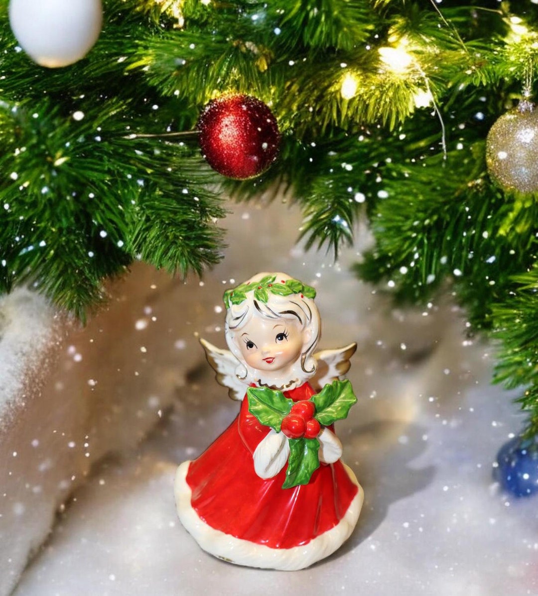 Vintage Christmas Holly Angel 1960s Music Box silent Night Made in ...