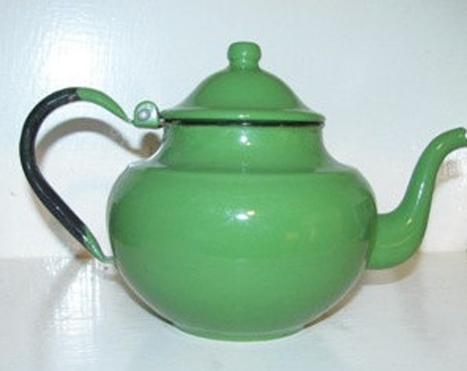 Enamel Green Tea Pot St Patricks Day Green Shamrock Green - Etsy