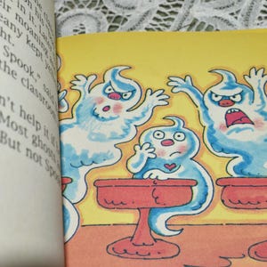 1997 the Boo-o-o-ville Ghost School Childrens Book by Andy Rector - Etsy