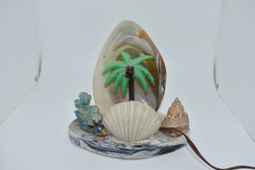 Vintage Lighted Seashell Table Lamp, MCM Palm Tree, Red Light, Beach ...