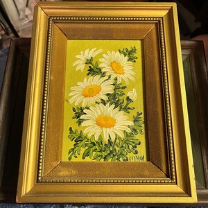 Vintage Small Daisy Oil Painting , Signed M.H. Wooten, Baytown Texas ...
