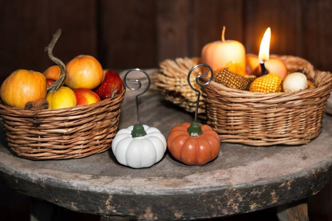Pumpkin Place Cards, Thanksgiving Table Name Place Holders, Fall Name ...