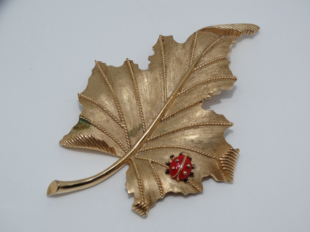 Vintage Trifari Gold Enamel Leaf Lady Bug Brooch - Etsy