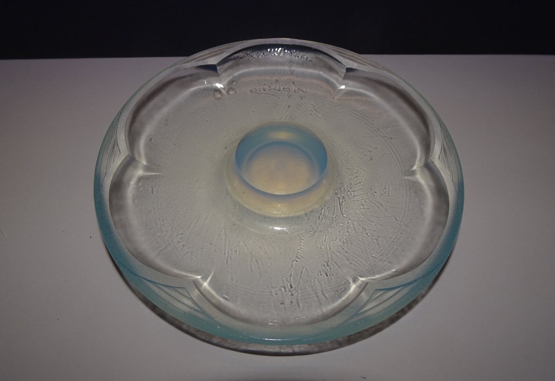 Vintage Sabino Glass Dish, Ashtray, Bowl or Trivet, Opalescent, Black ...
