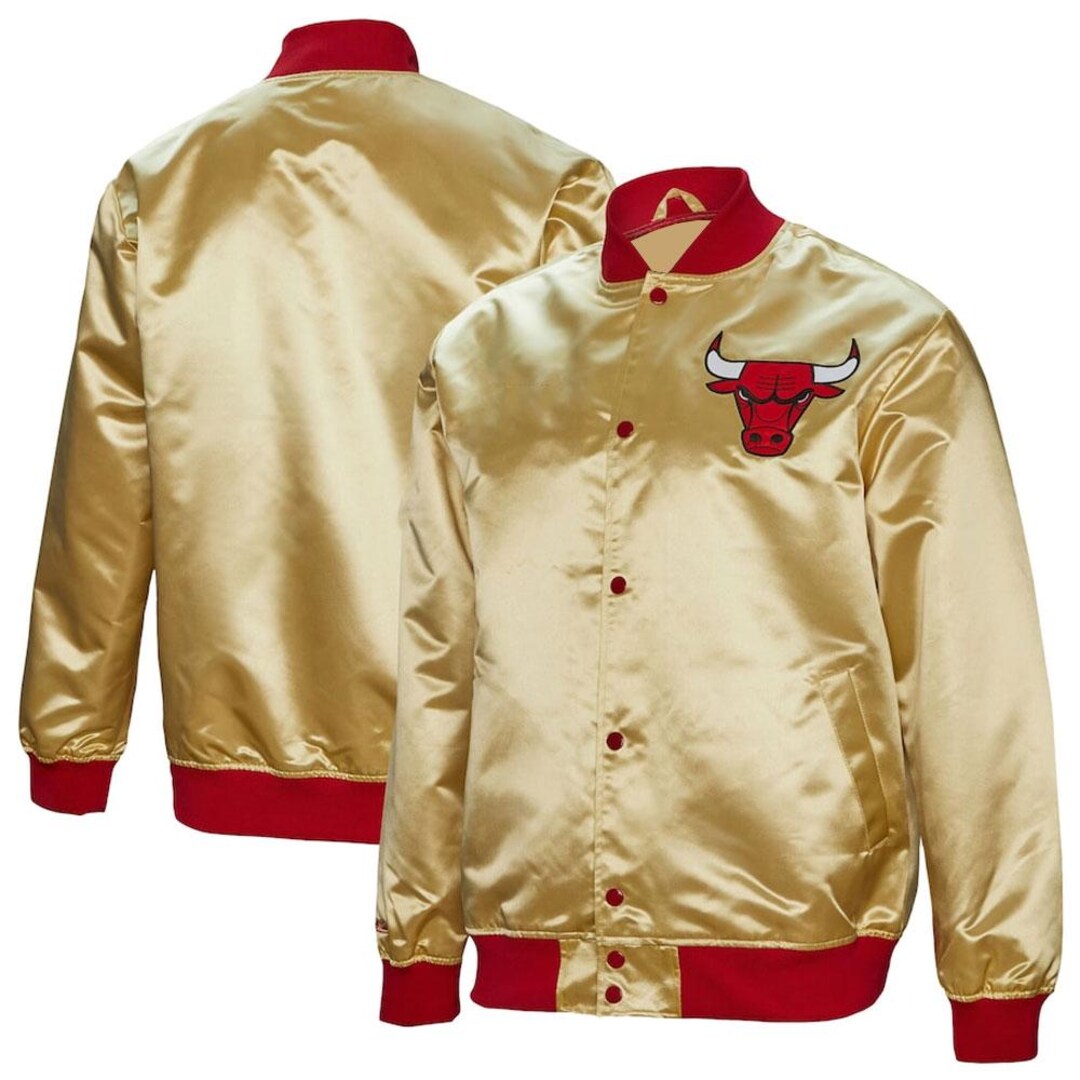 Men's Chicago Bulls Mitchell & Ness Gold Fashion Lightweight Satin Full ...