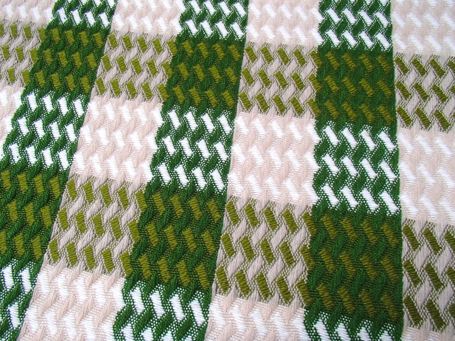 XL Bedspread Size Stunning Piece Of Vintage Fabric Etsy xl-bedspread-size-stunning-piece-of-vintage-fabric-etsy