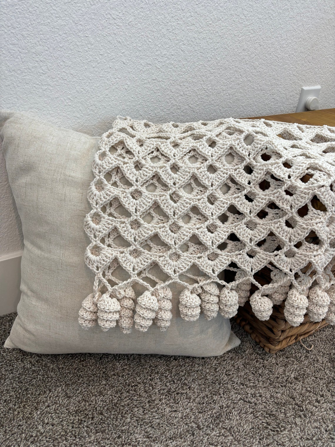 Handmade Crocheted Throw Pillow, Decorative Pillow, Modern Pattern ...