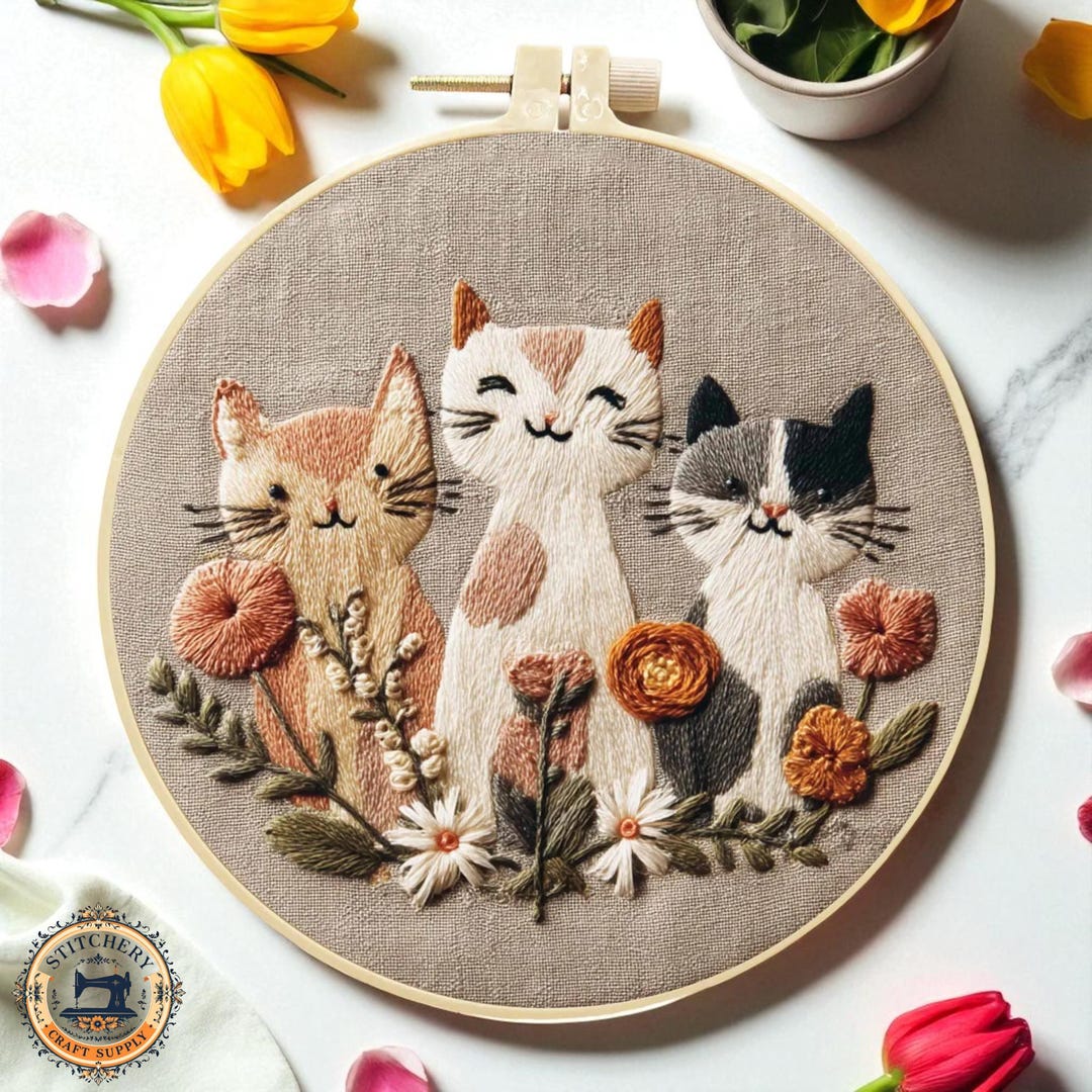DIY Cat Embroidery Hoop Kit: Modern Floral Needlework, Beginner ...